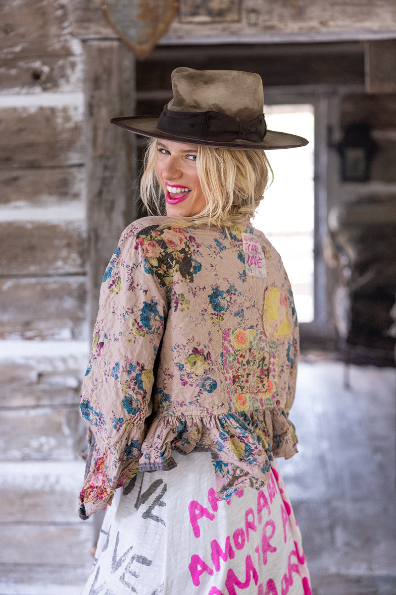 Magnolia Pearl Quilted Lisa Lotte Piano Shawl – The Colony Shop